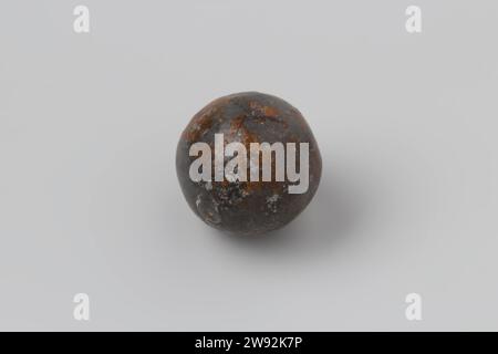 Musketkogel from the wreck of the East Indians' t Vliegend Hart, 1700 ...