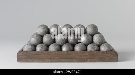 Model of an elongated ball stack, anonymous scale model Model of an ...