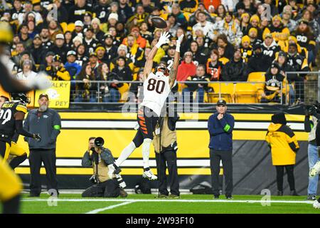 Cincinnati Bengals wide receiver Andrei Iosivas (80) scores a touchdown ...