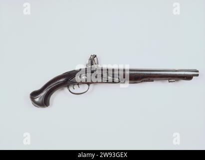 Flint gun with battery lock, anonymous, c. 1750 - c. 1800 flintlock ...