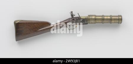 Flint hunting rifle, The lock plate is engraved with human figures ...