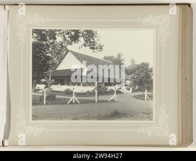 House, Otto Hisgen (Possible), 1890 - 1910 photograph House on a ...