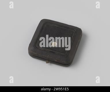 Box Horning with a bronze medal, Jacob Samuel Cohen Elion, 1883 box ...