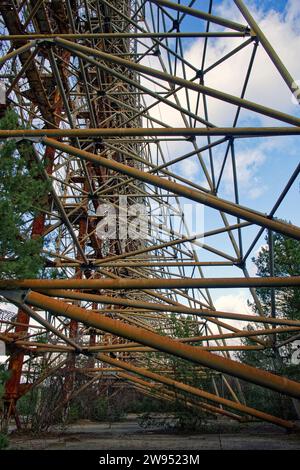 Steel construction of Radar Duga station in the Ukraine Stock Photo - Alamy