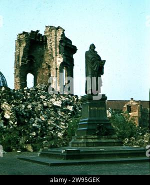 Rubble of the Dresden Frauenkirche by George Baehr, burnt out after the ...