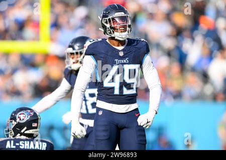 Tennessee Titans linebacker Arden Key (49) celebrates a sack during the ...