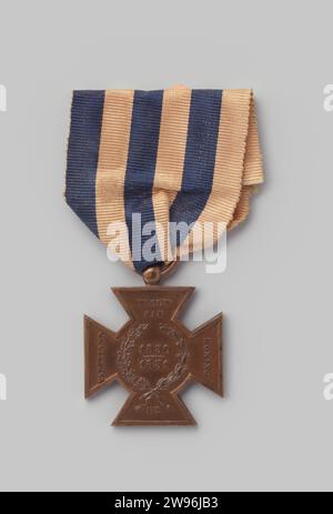 Metal Cross 1830-1831, After 1831 Metal cross with four arms that the ...