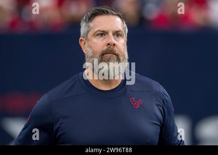 Houston Texans defensive coordinator Matt Burke during a press ...