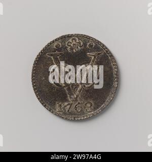 Silver exit of a ½ penny from the VOC from Holland, 1758, United ...
