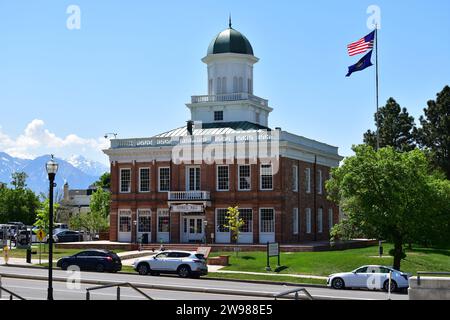 View of the White Memorial Chapel and the Wasatch Mountain Range in the ...
