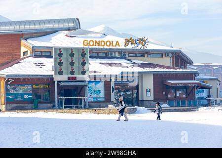 Bansko, Bulgaria - December 20, 2023: Bulgarian winter ski resort ...