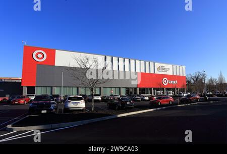 Target department store Cross County Center Yonkers NY Stock Photo - Alamy