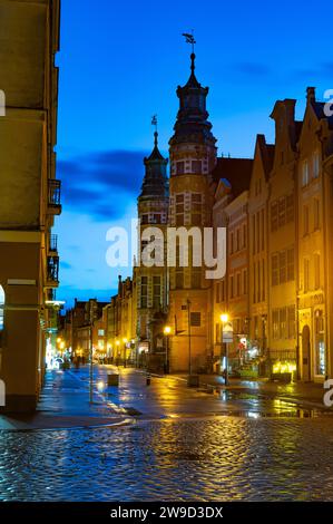 Colorful old Great Armory facade, Gdansk, Poland. Armory built in 1605 ...