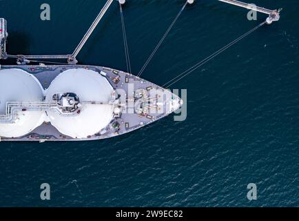 An aerial port bow view of the tank landing ship USS RACINE (LST-1191 ...