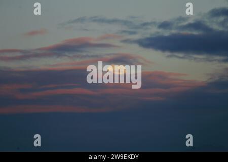 Bogota-Colombia- 27-12-2023. General view of the Last Full moon of 2023 ...