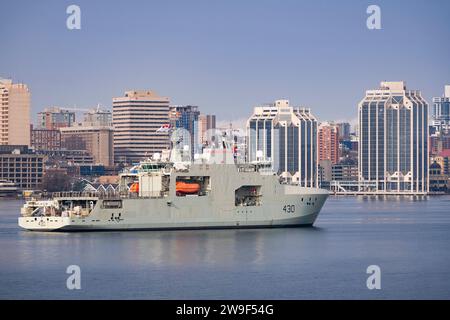 Royal Canadian Navy (RCN) Arctic and Offshore Patrol Vessel (AOPV) HMCS ...