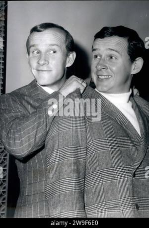 December 27, 2023: Comedian TOM SMOTHERS, who with his brother ...