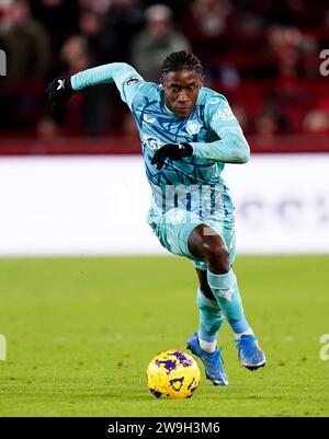 Jean-Ricner Bellegarde #27 of Wolverhampton Wanderers during the ...