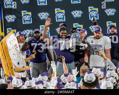 Kansas State offensive lineman KT Leveston runs a drill at the NFL ...