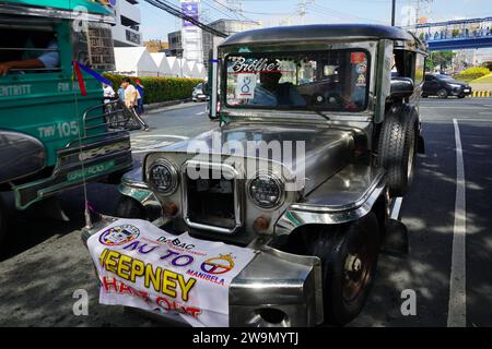 Manila, Philippines. 29th December 2023. Police barricading the jeepney ...