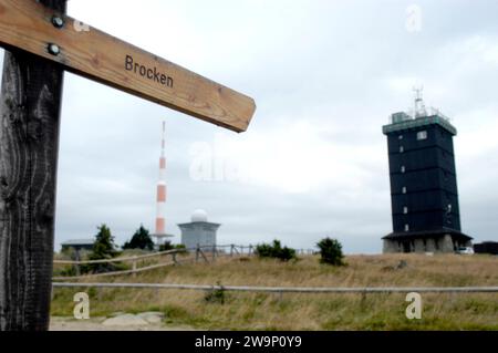 Broken , Deutschland, BLF *** Local Caption *** *** Broken , Germany ...