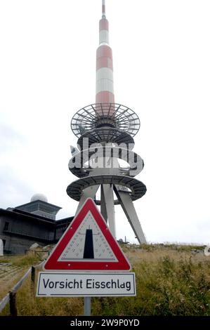Broken , Deutschland, BLF *** Local Caption *** *** Broken , Germany ...