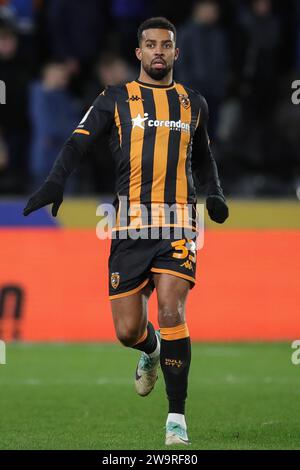 Hull, UK. 29th Dec, 2023. Liam Rosenior manager of Hull City shakes ...