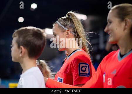 Schiedsrichterin Fabienne Michel, GER, TSG 1899 Hoffenheim vs FC Bayern ...