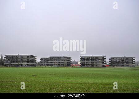 New housing estate Blocks of flats Stock Photo - Alamy