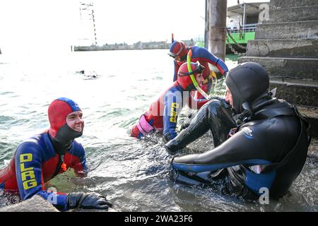 Friedrichshafen, Germany. 01st Jan, 2024. Lifeguards from the German ...