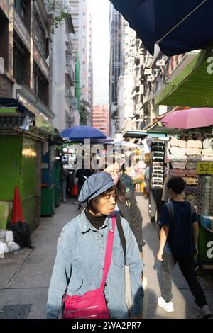 Tai Yuen St, Wan Chai, Hong Kong Stock Photo - Alamy