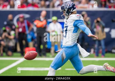 Houston Texans punter Ty Zentner (16) during an NFL football game ...