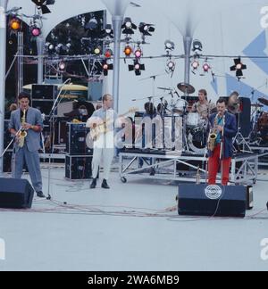 Haindling (Hans-Jürgen Buchner) in September 1983 in Berlin. | usage ...