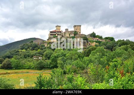 Monterrey castle (Castelo de Monterrei), 10-12th centuries. Pilgrims ...