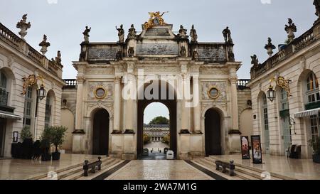 Héré arch Nancy France Europe Stock Photo - Alamy