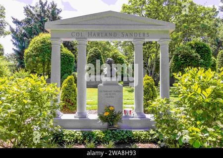 Gravesite Of Colonel Harland Sanders, Founder Of Kentucky Fried Chicken ...