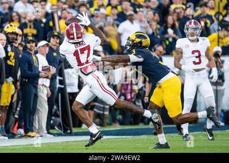 Alabama defensive back Keon Sabb (3) celebrates with defensive lineman ...
