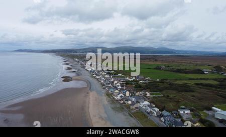 LANDSCAPE VIEW OF THE SEASIDE TOWN OF BORTH CEREDIGION WALES Stock ...