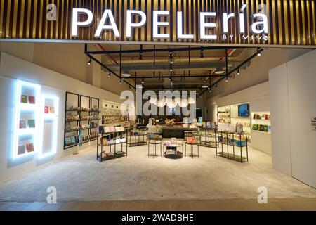 Lalaport shopping mall sign, Kuala Lumpur, Malaysia Stock Photo - Alamy