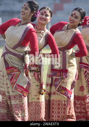 Guwahati, Guwahati, India. 4th Jan, 2024. Artist Debokanta Hazarika ...