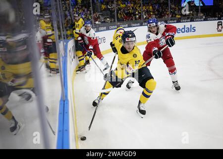 GOTHENBURG, SVERIGE 20240104Sweden's Noah Östlund scores at Czech ...