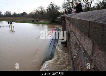 flooding from the river soar on sileby road mountsorrel leicestershire ...