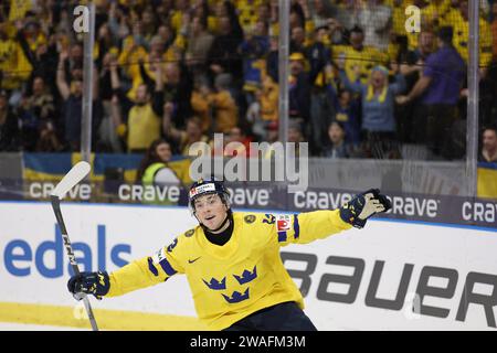 GOTHENBURG, SVERIGE 20240104Sweden's Noah Östlund scores at Czech ...