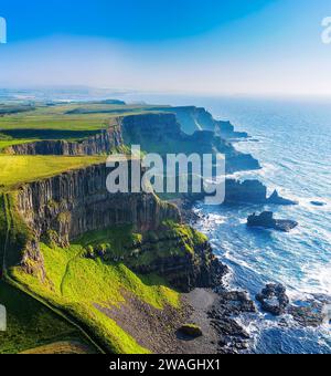 Giant's Gate at Giants Causeway Northern Ireland Stock Photo - Alamy
