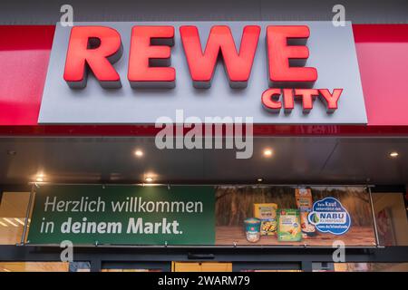 REWE, Supermarkt, Einzelhandel, Lebensmittelhandel, Handelsunternehmen ...