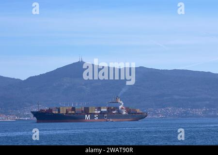 The large containers leave the port of Vigo daily loaded with many ...