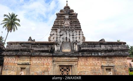 The Ancient Shri Madhukeshwara Temple, 15th Century Architecture ...