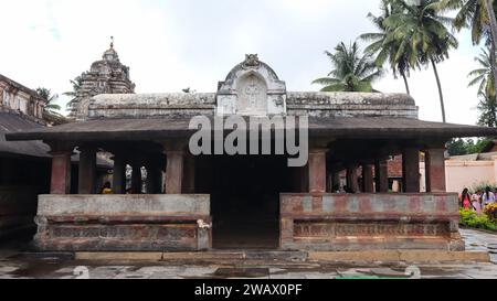 The Ancient Shri Madhukeshwara Temple, 15th Century Architecture ...
