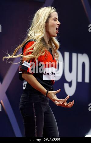 Andrea Kaiser bei der Promi-Darts-WM 2024 im Maritim Hotel. Düsseldorf ...