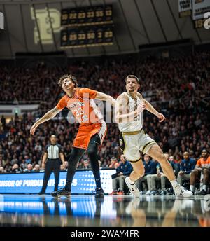 Purdue forward Camden Heide (23) shoots against Oregon during the first ...